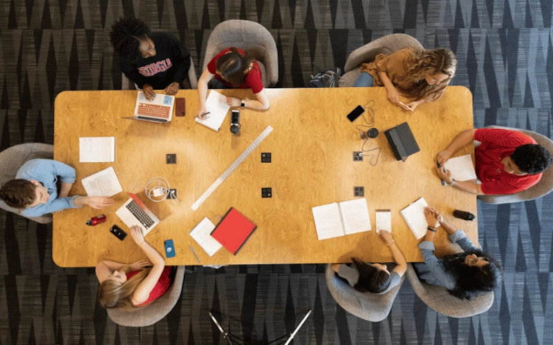 ELC UGA: Change the Way You Learn Now - Makoni Tech