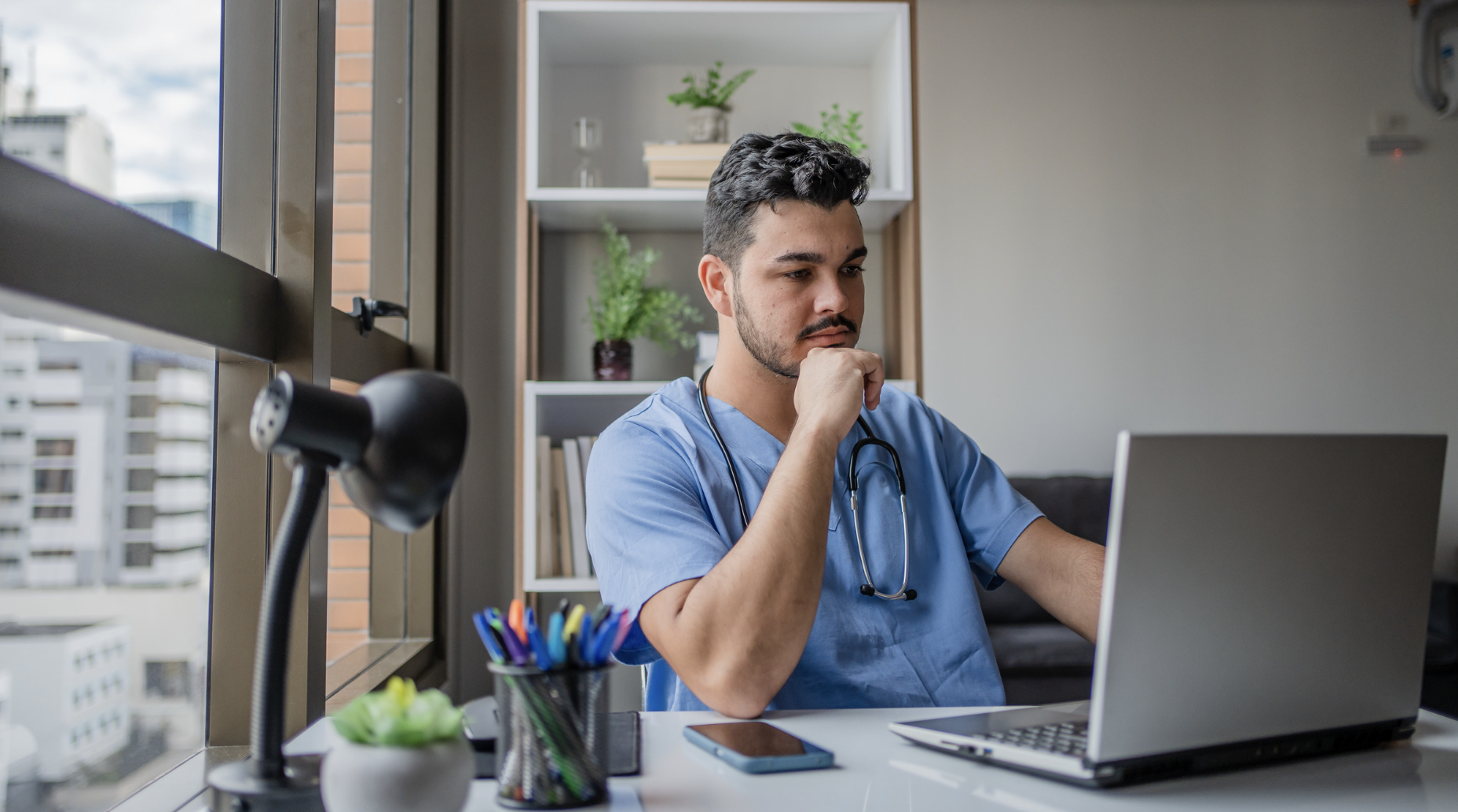 5 Tips for Completing an Online Post-Graduate Nursing Certificate ...